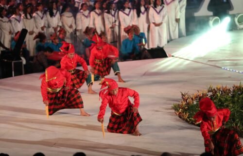 17 Pasukan Daeng Mangalle Menyambut Tamu Kehormatan Makassar F8 ...